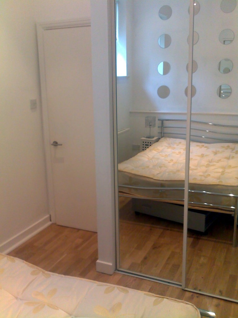 Superb 1 Bedroom Period Conversion Flat with Balcony in Central Putney ...