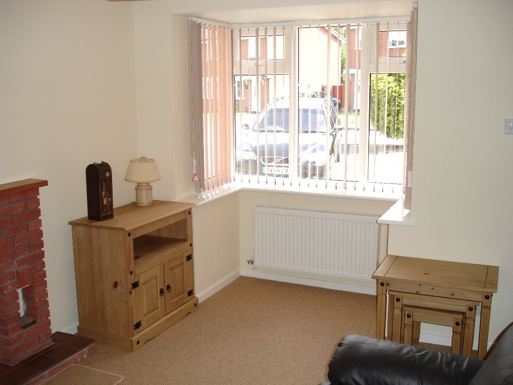 Exclusive 2 Bedroom Semi Detached House to Let Radbrook Green Just ...