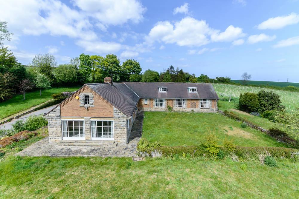 Large 3 Bed Bungalow with Amazing Views over Sleights towards Blue Bank ...