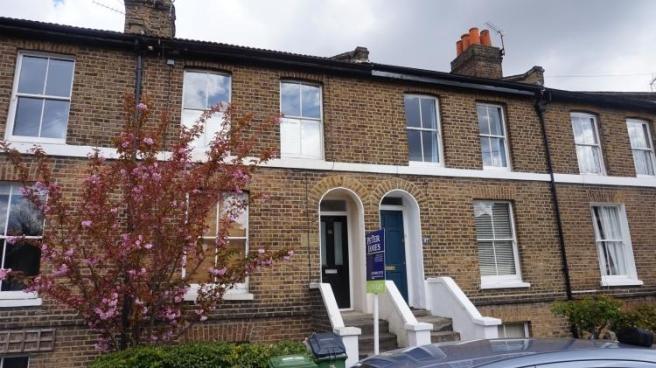 Three Storey Two Bedroom Victorian Town House in SE3 - The Online ...