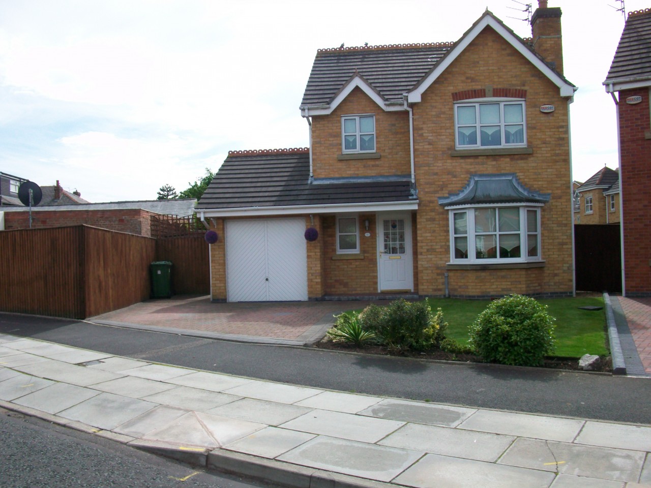 3 Bed Detached House to Let in Melling, Liverpool - The Online Letting ...