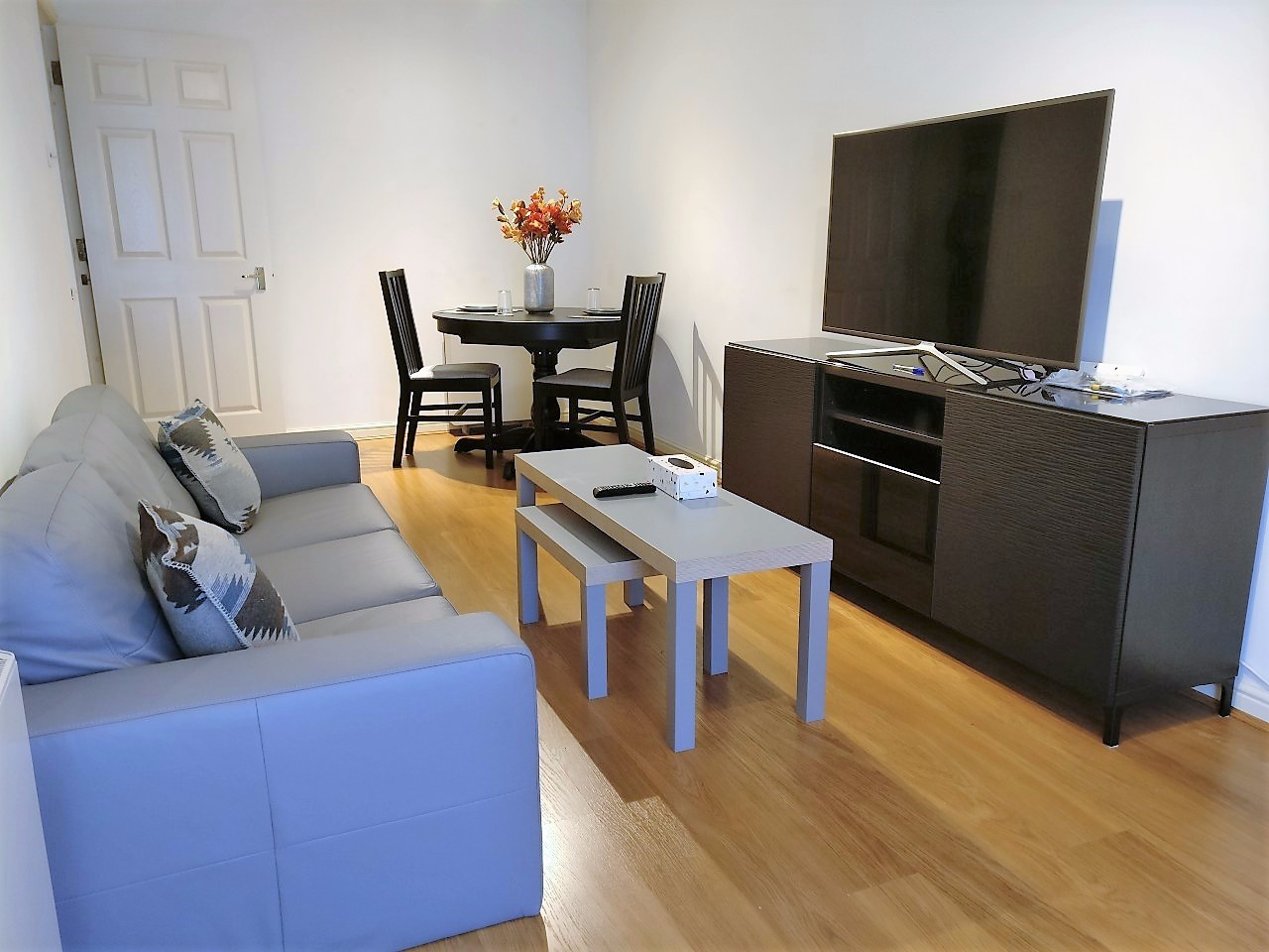 Spacious & Gorgeous One Bed Flat To Let in the Heart of London ...