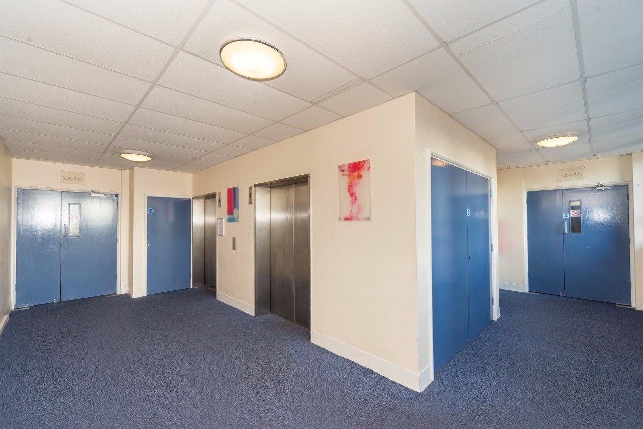 One Bedroom Flat to Let in The Vista Building, SE18 - The Online ...