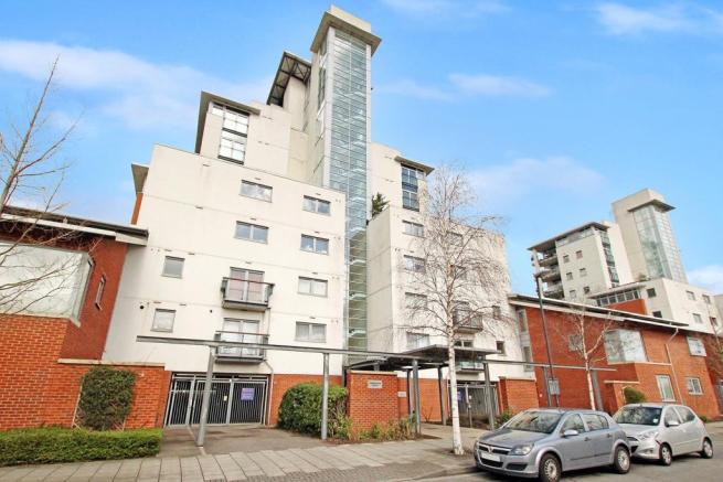 2 Bedroom Flat To Let in SE28 - The Online Letting Agents Ltd