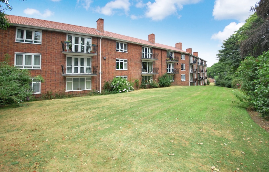 Two Bedroom Ground Floor Flat to Let in Wolverhampton - The Online ...