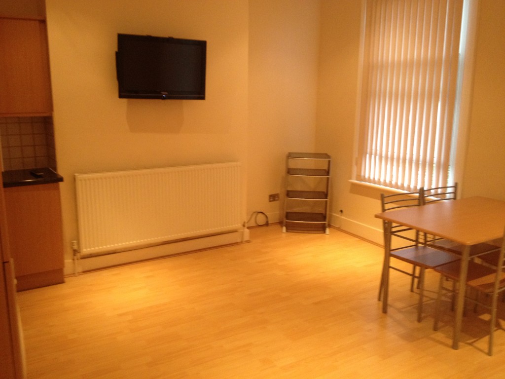 Charming One Bedroom Flat to Let in N7 - The Online Letting Agents Ltd
