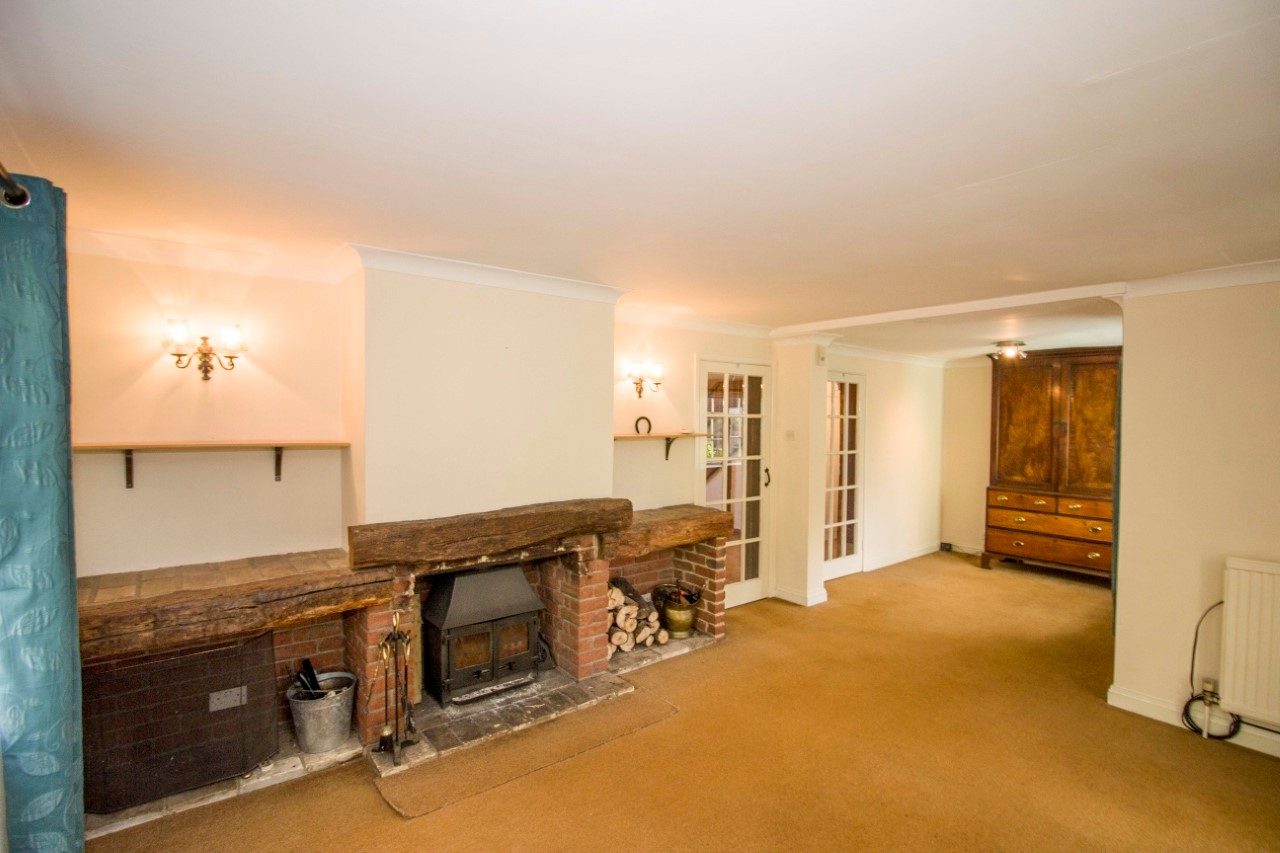 Charming 3 bedroom detached cottage to let in Boyton End, near Stoke-by ...