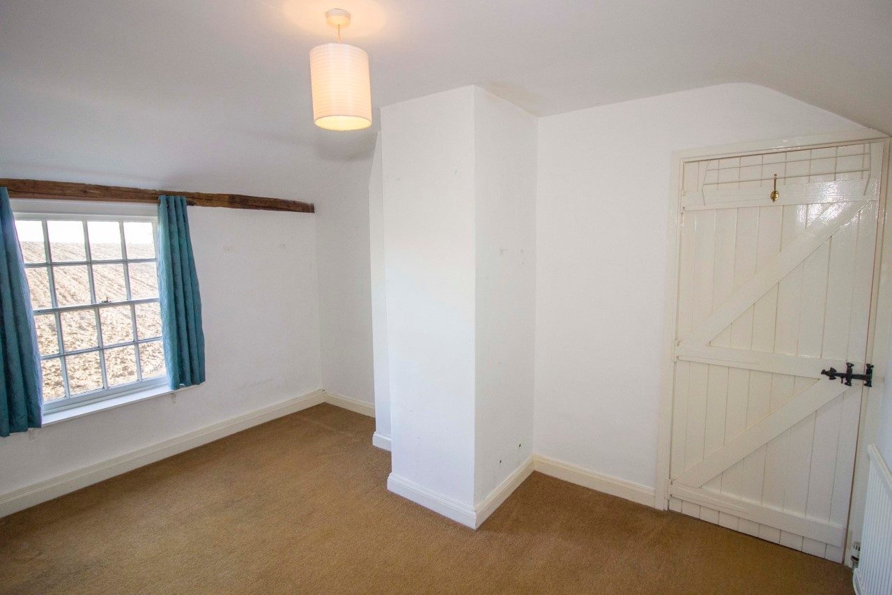 Charming 3 bedroom detached cottage to let in Boyton End, near Stoke-by ...
