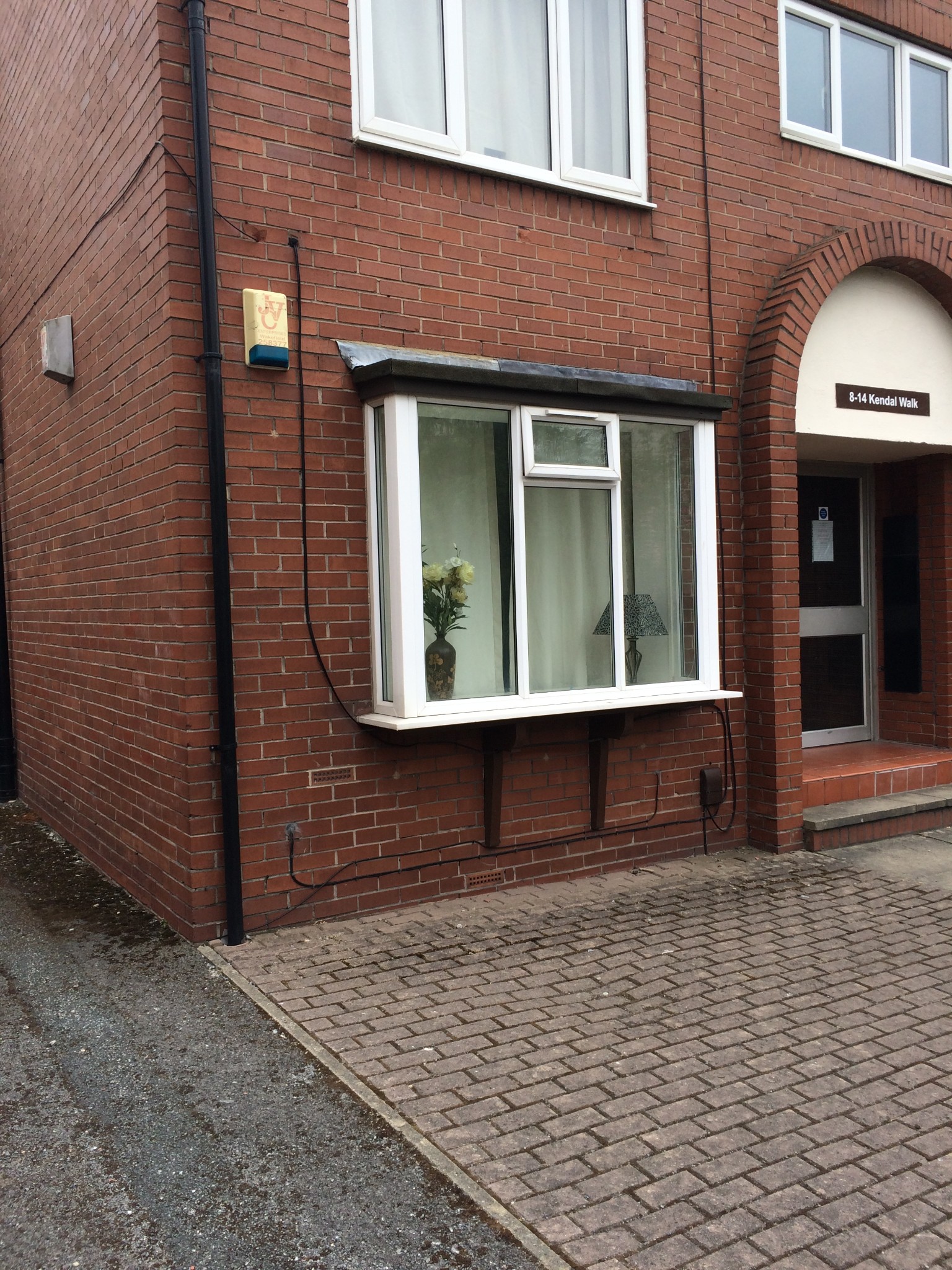 Huge Centrally Located Studio Apartment to Rent in Leeds - The Online ...