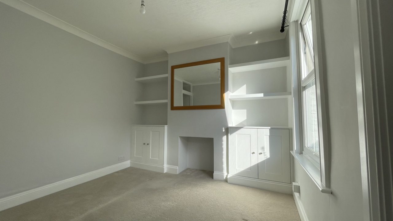 Two Bedroom House to Let in Warren Road, Croydon - The Online Letting ...