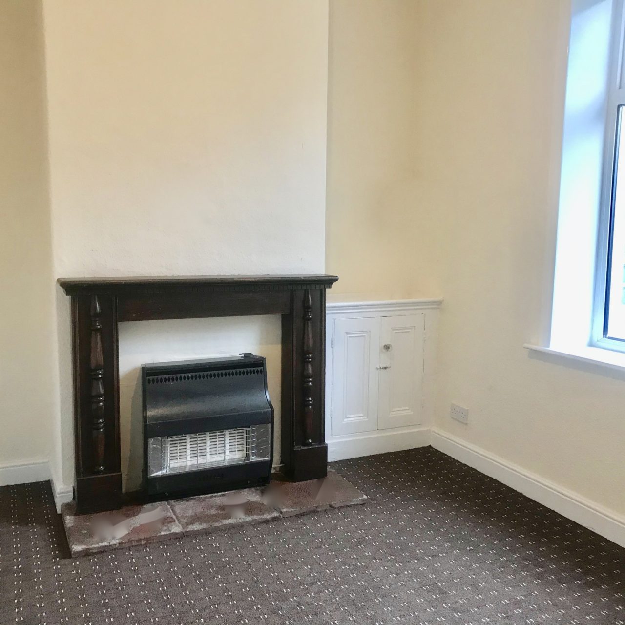 2 bedroom newly renovated terrace house to let in Burnley, close to ...