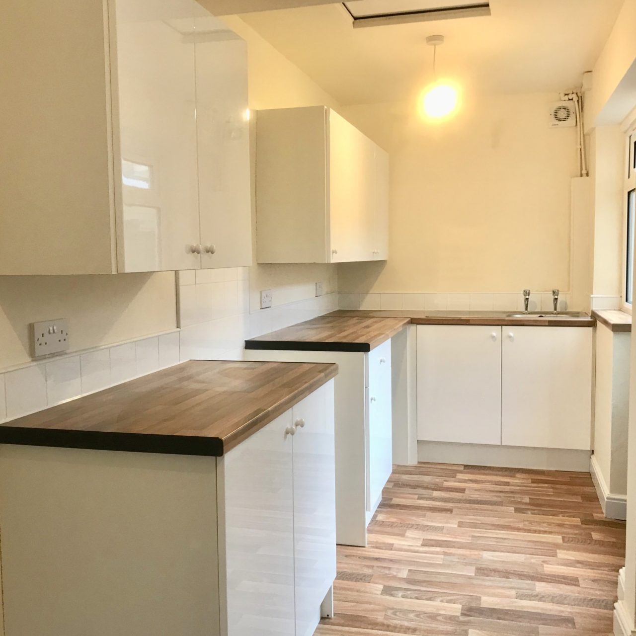 2 bedroom newly renovated terrace house to let in Burnley, close to ...